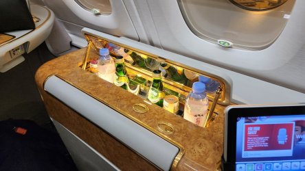 Emirates EK409 Melb - DXB F | Australian Frequent Flyer