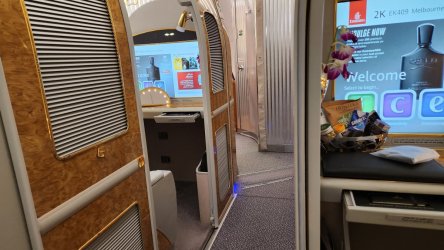 Emirates EK409 Melb - DXB F | Australian Frequent Flyer